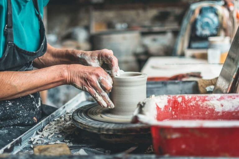 What Is Raku Pottery? - Why So Japan