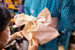 How To Tie An Obi - Why So Japan